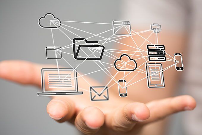 Pros and Cons of Outsourcing your Business's Controller Services