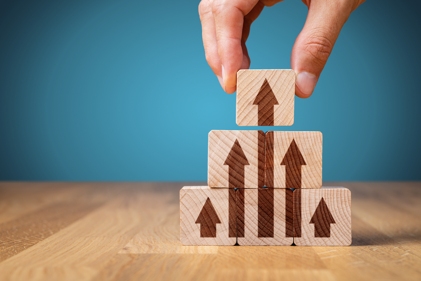 Benchmarking In Business: How To Improve Performance and Increase Profit